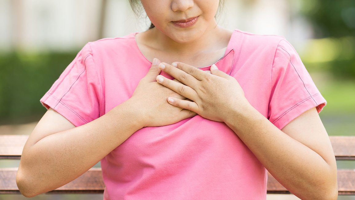 5 first aid steps for the pain in the chest | NAKORNTHON HOSPITAL